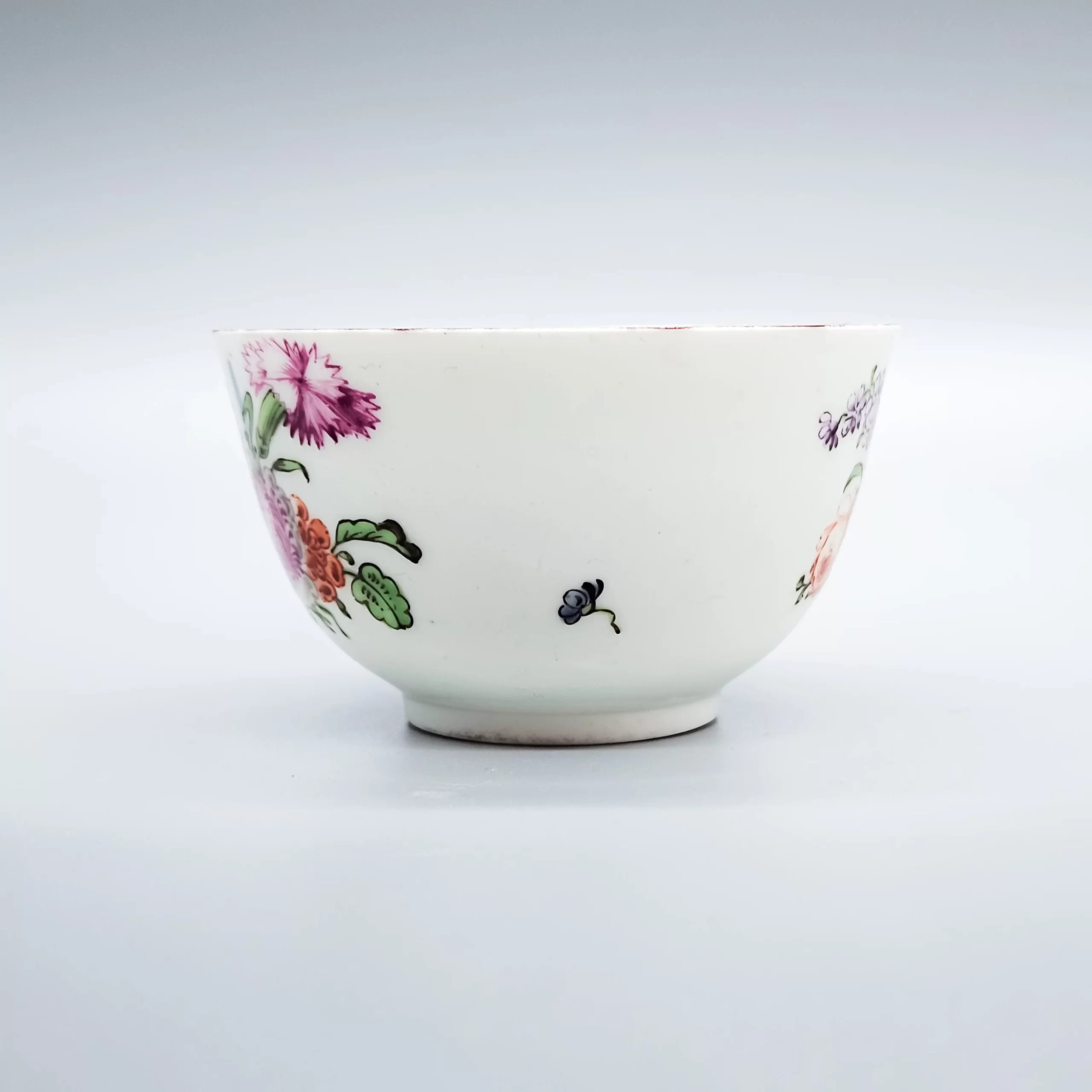 A Longton Hall teabowl, circa 1755 - Jill Gosling Ceramics