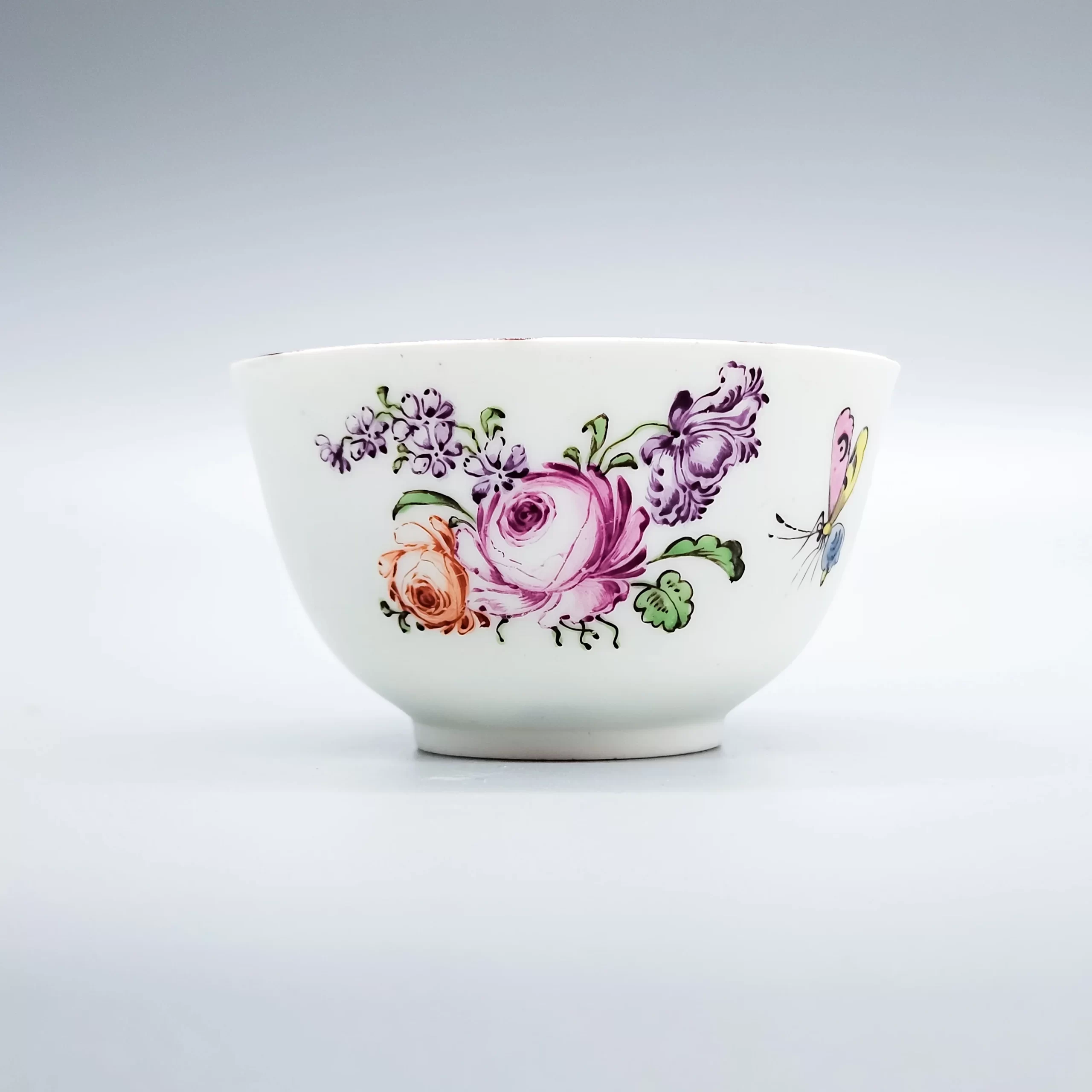 A Longton Hall teabowl, circa 1755 - Jill Gosling Ceramics