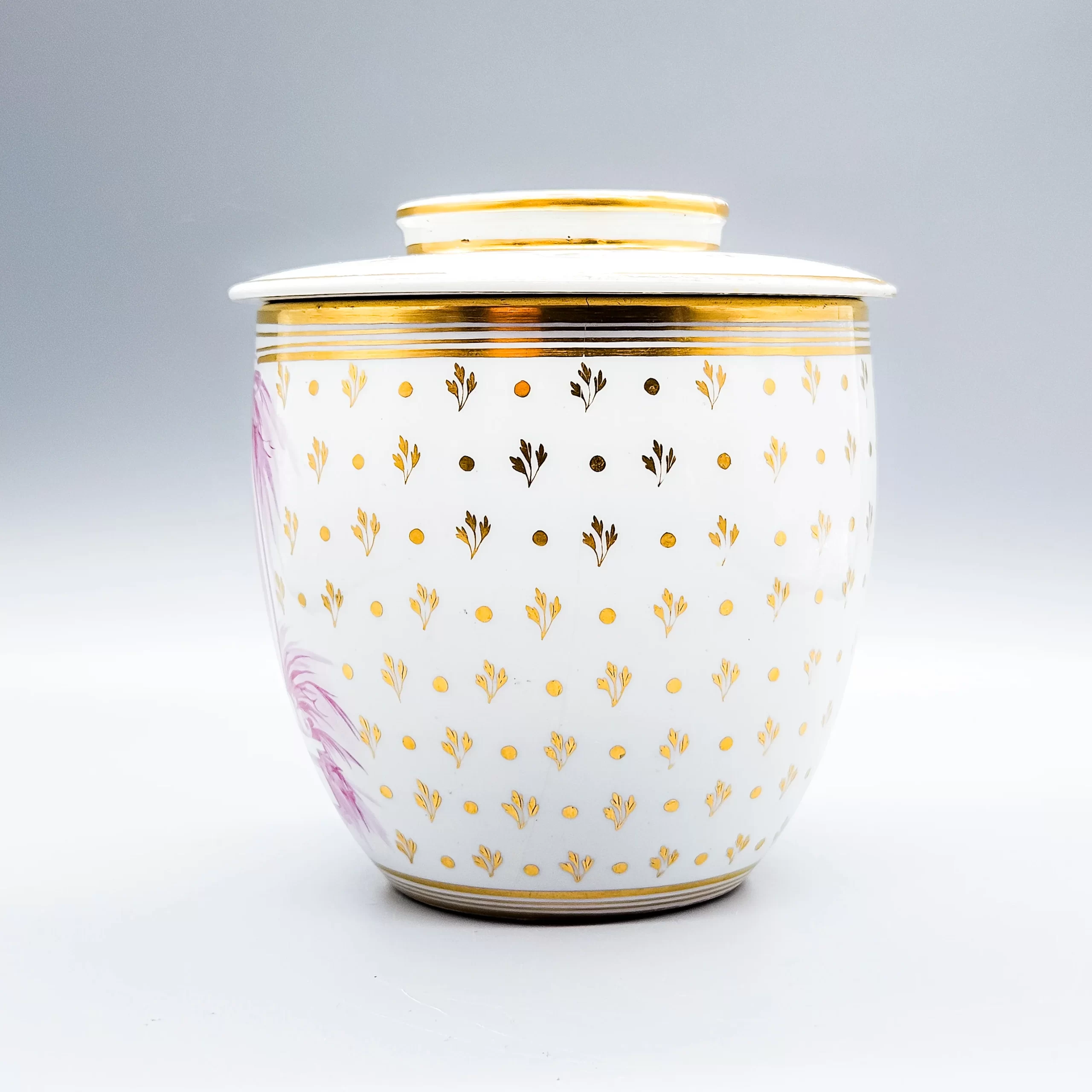 A very unusual Coalport ovoid bulb pot and pierced cover, circa 1805 ...